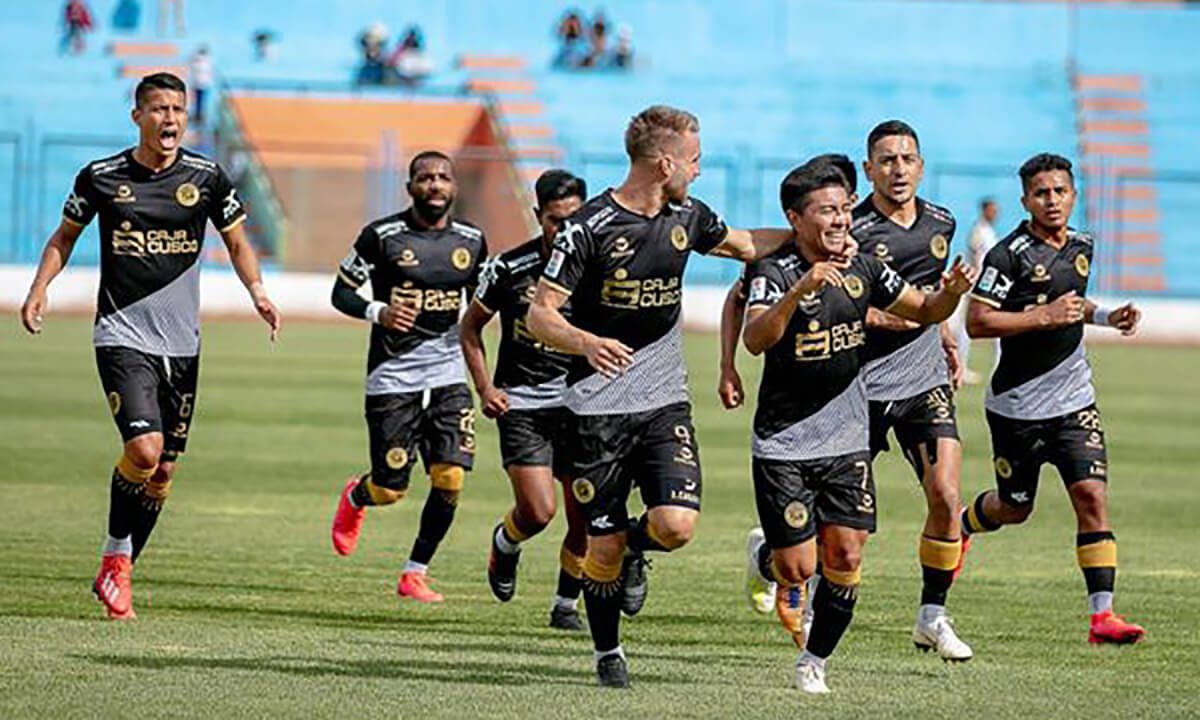 Cusco FC celebró en Trujillo – Ovacion del Sur